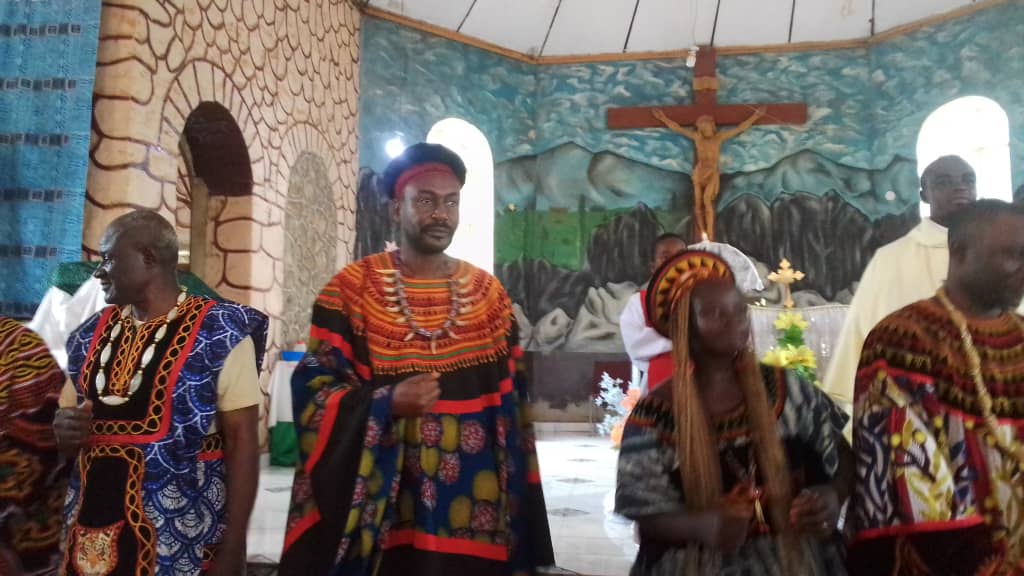 Babanki Catholic Christians delighted as Fon makes unprecedented ...